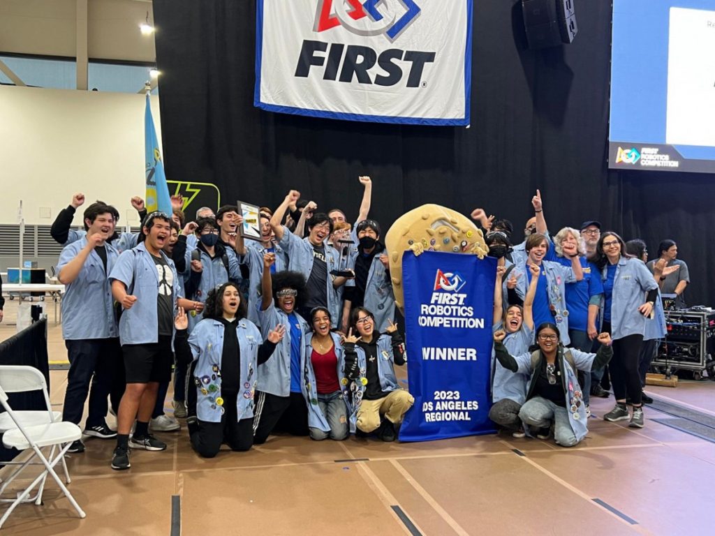 CCHS Robotics Club – FRC Team 702 – Bagel Bytes